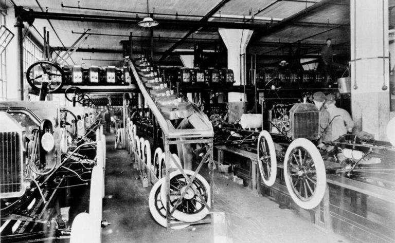 El Modelo T: La revolución que convirtió a Ford en un gigante global