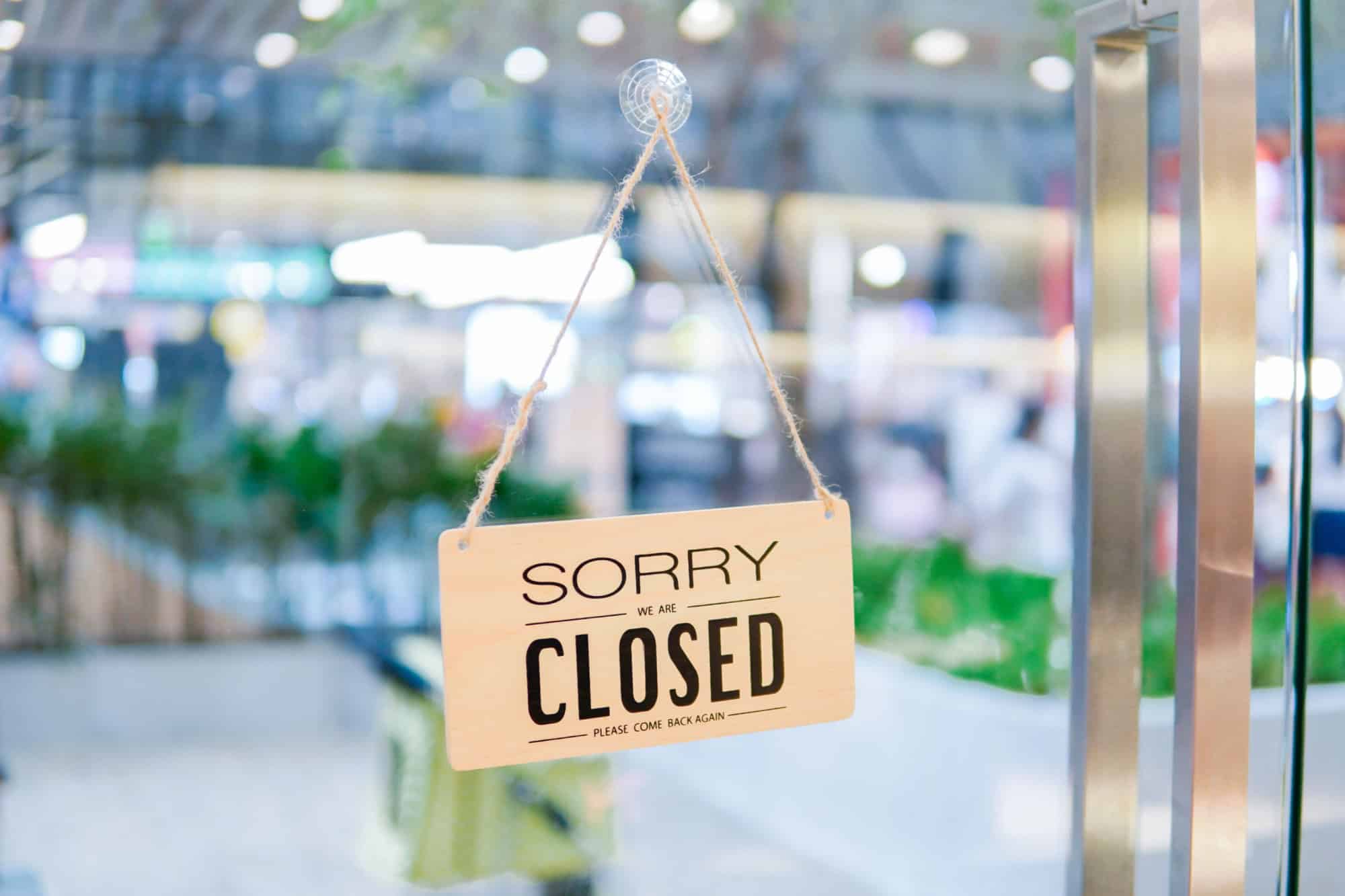 13 big retailers cutting back from 24-hour service