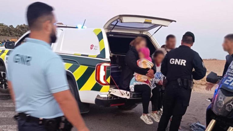 Άμεσο επαναπατρισμό αποφάσισε δικαστήριο για μετανάστες που έφτασαν με ...