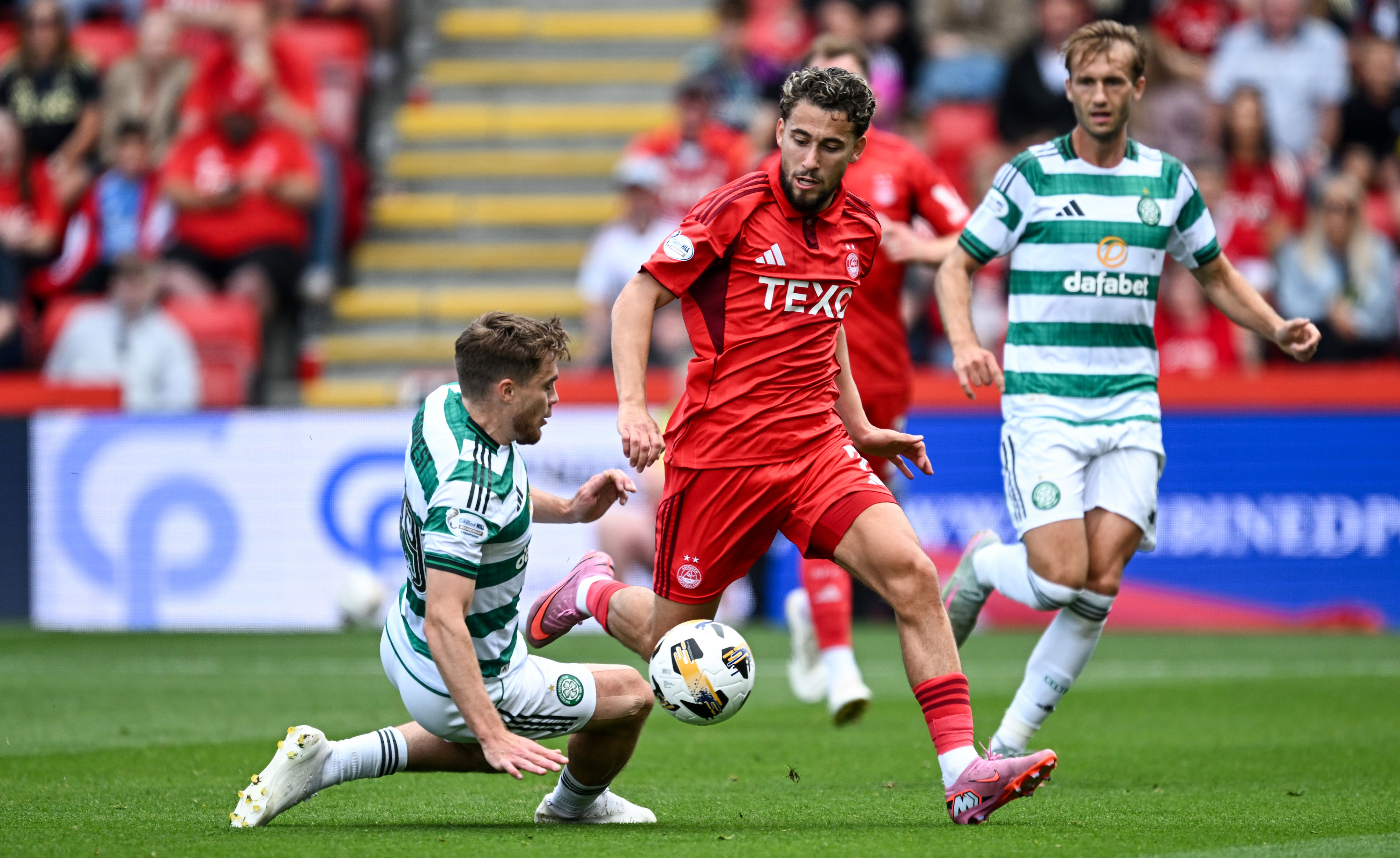 Aberdeen v Rangers injury news: 9 out as Danny Rohl welcomes back ...