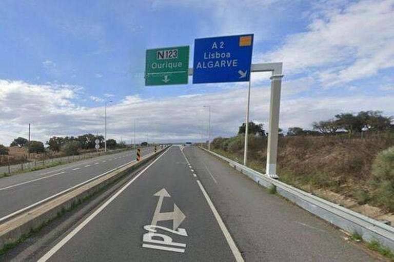 British family of 4 killed in horror Portugal crash in rental car