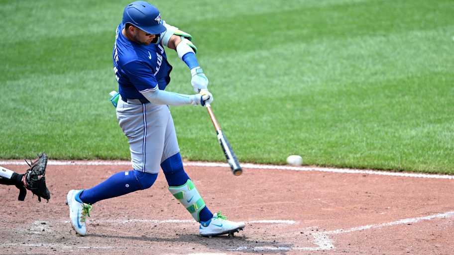 This Blue Jays player’s big week puts him into the top 10 in MLB Power ...