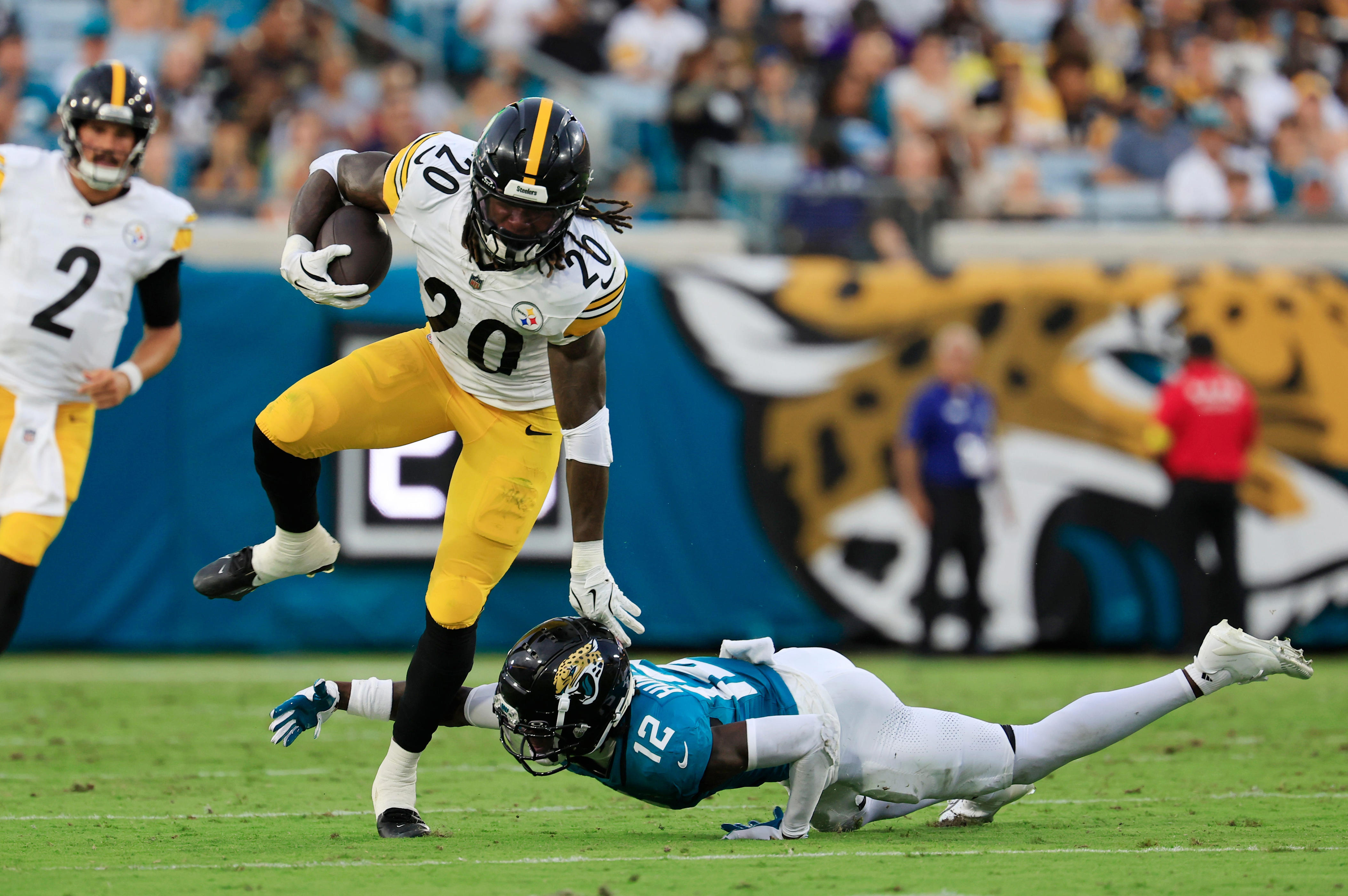 Steelers' Kaleb Johnson embarrasses Jaguars rookie Travis Hunter in ...