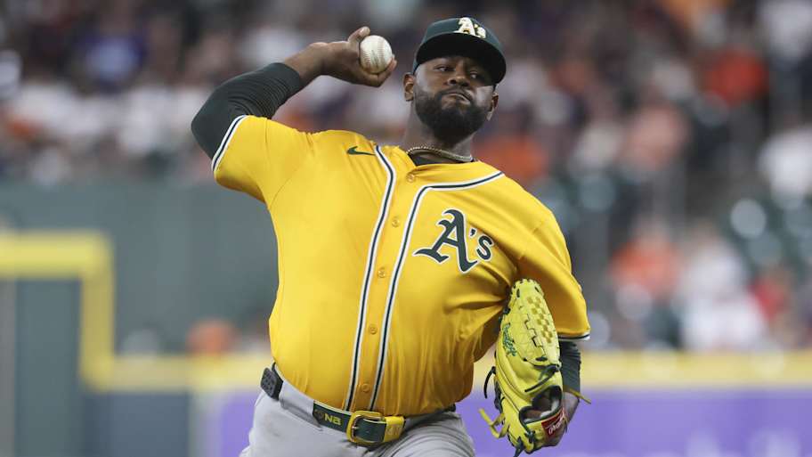 Former Yankees All-Star Suffers Oblique Injury