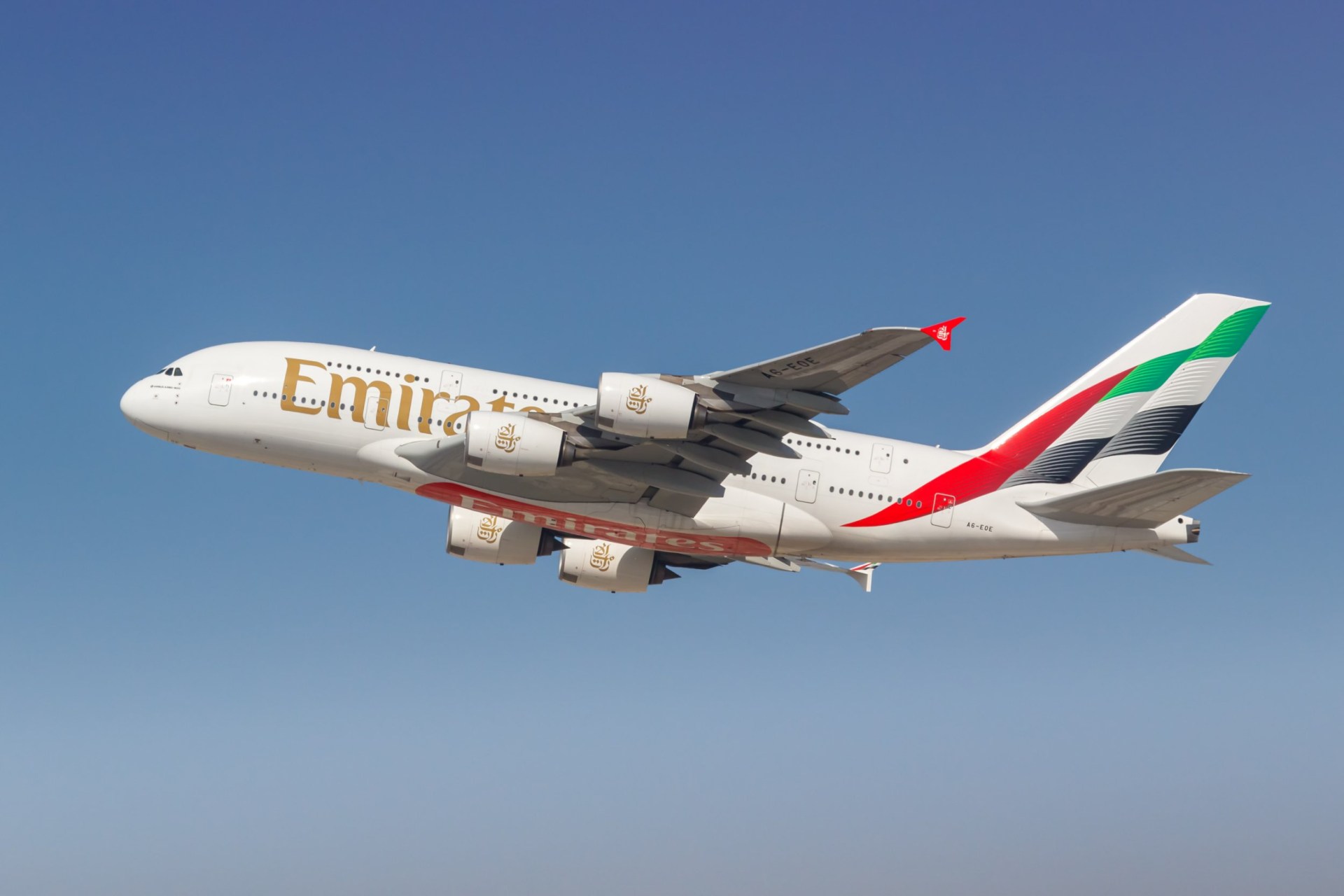 Emirates 10 day warning ahead of blanket ban