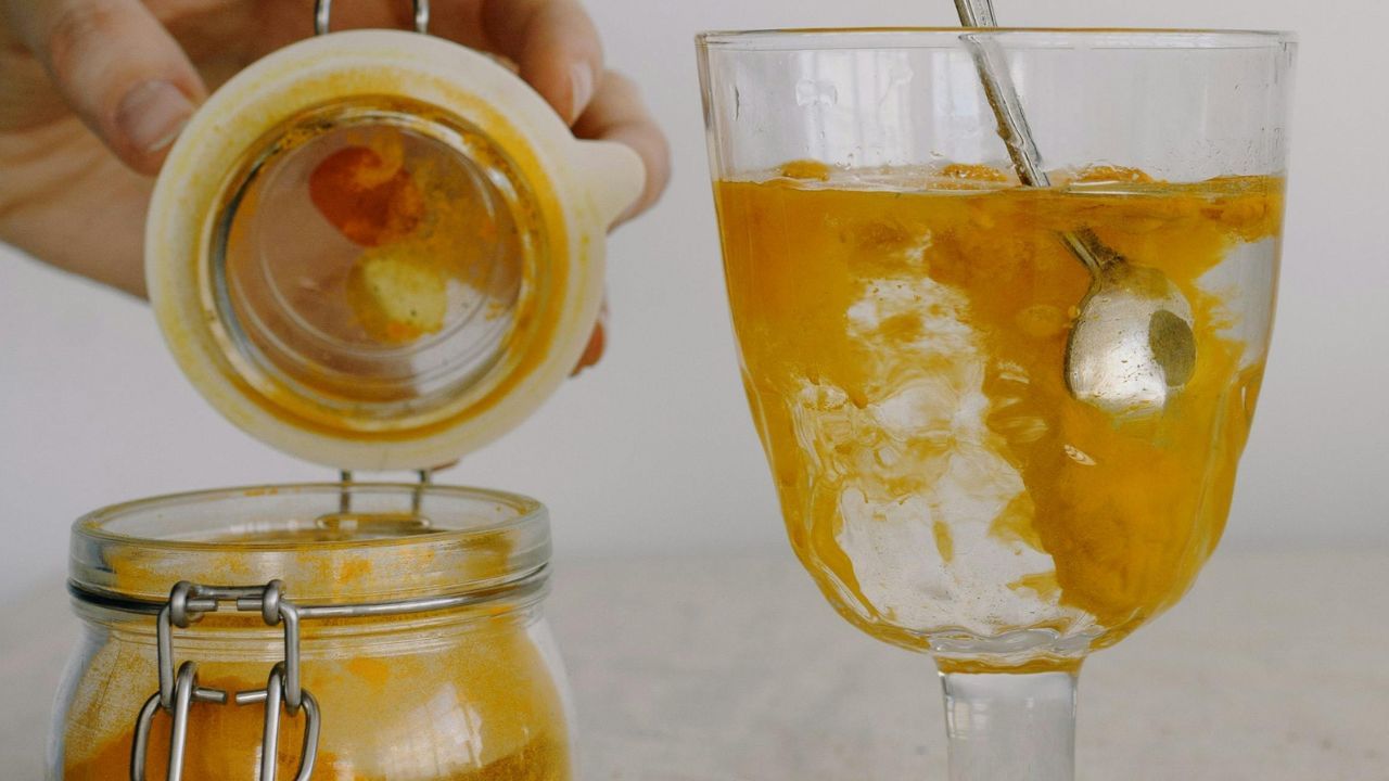 Turmeric bath ritual: Astrological benefits and how to do it