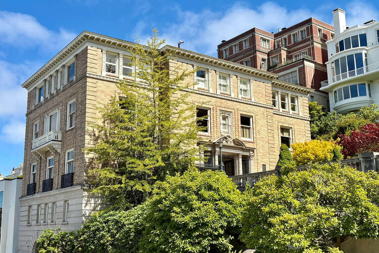 Antiques from Dianne Feinstein's Billionaires' Row home are up for auction