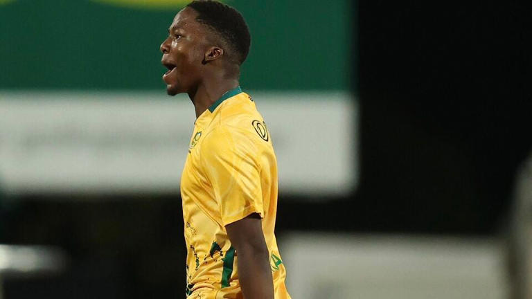 Who is Kwena Maphaka? South African teenager breaks world record after ...