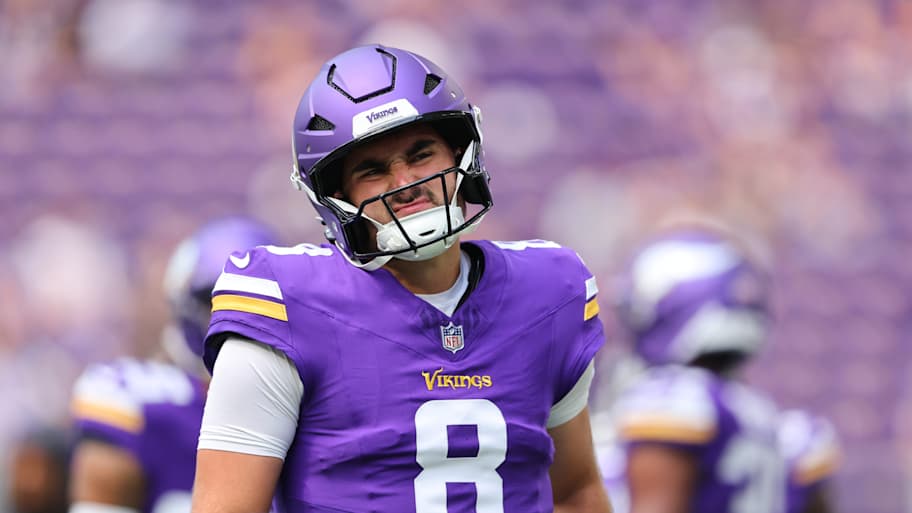 Sam Howell only needed one preseason game to make the Seahawks look silly