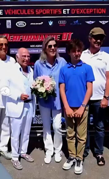 Carolina de Mónaco, a sus 68 años, impactó con su look juvenil y ...