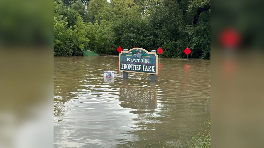 ‘500-year flood expected’: Northeast Wisconsin fire departments called ...