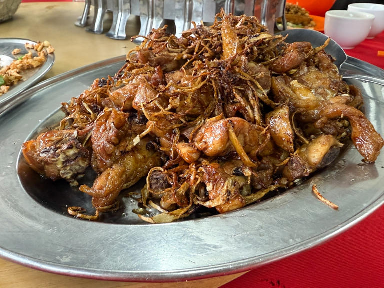 Eat like the locals at Cheras’ Restoran Wing Seng known for Chinese ...