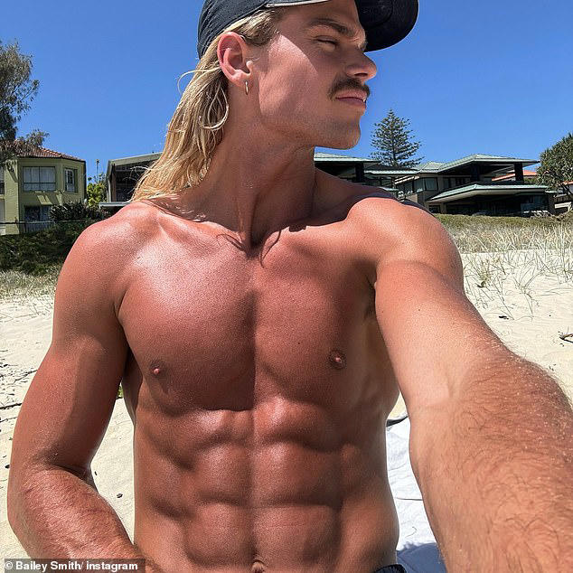 Bailey Smith shares dating likes as he's seen getting cosy with Tammy ...