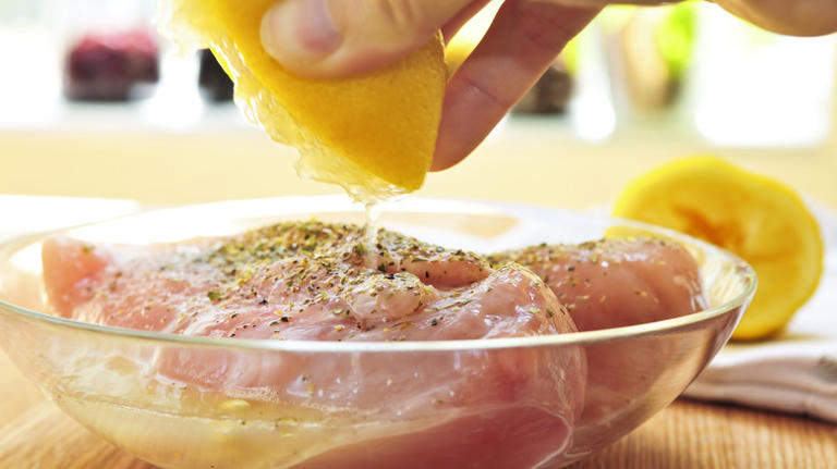 Why Putting Citrus Or Vinegar In Your Marinade Is One Of The Best ...
