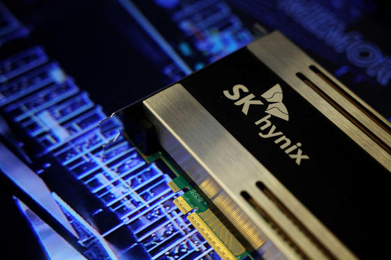 SK hynix expects AI memory market to grow 30% a year to 2030