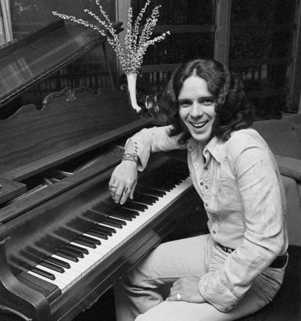 Bobby Whitlock, Derek and the Dominos founder, dead at 77