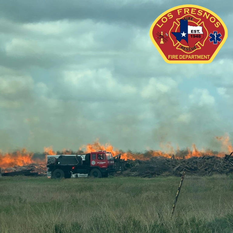 Los Fresnos Fire Department contained large 20 acre fire