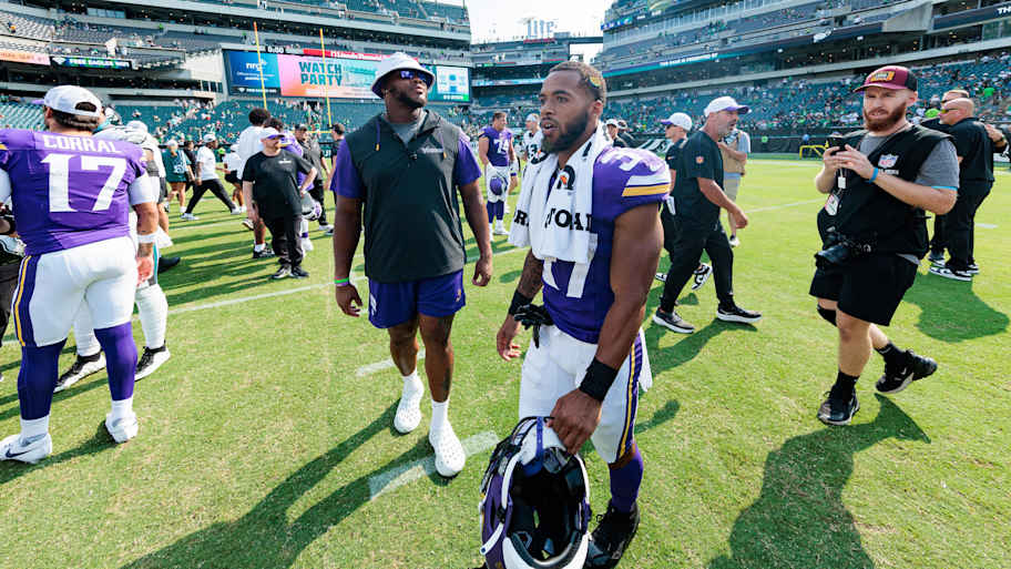 Ex-Husky Myles Gaskin Joins Ravens as Free Agent