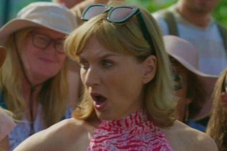 Antiques Roadshow's Fiona Bruce makes announcement minutes into show