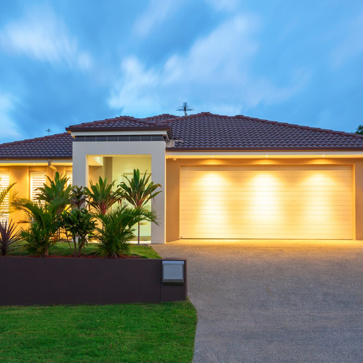 20 common home security mistakes