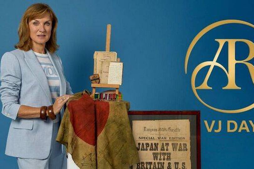 Antiques Roadshow's Fiona Bruce makes announcement minutes into show