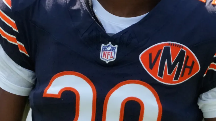 Bears VMH patch, explained: How Chicago is honoring death of longtime ...