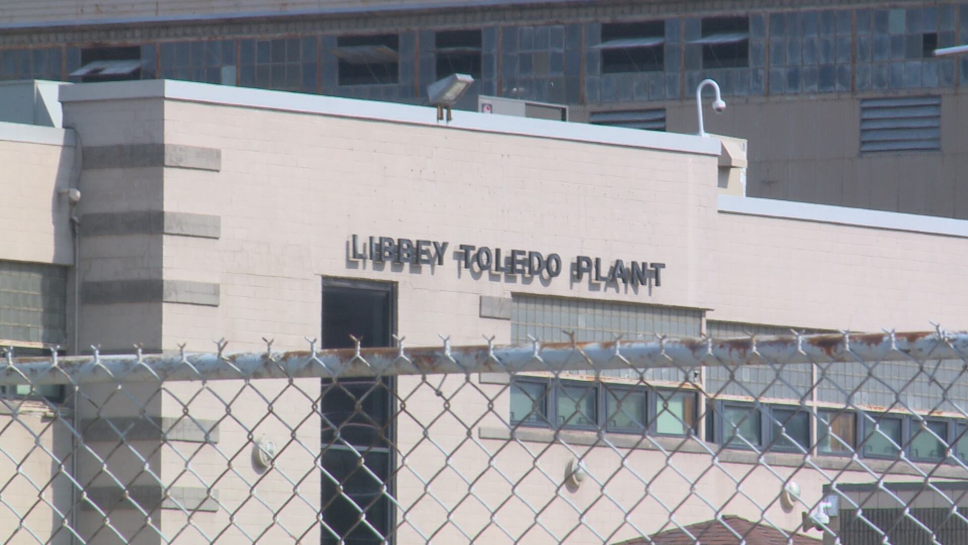 IAM Local 1297 approves contract with Libbey Glass