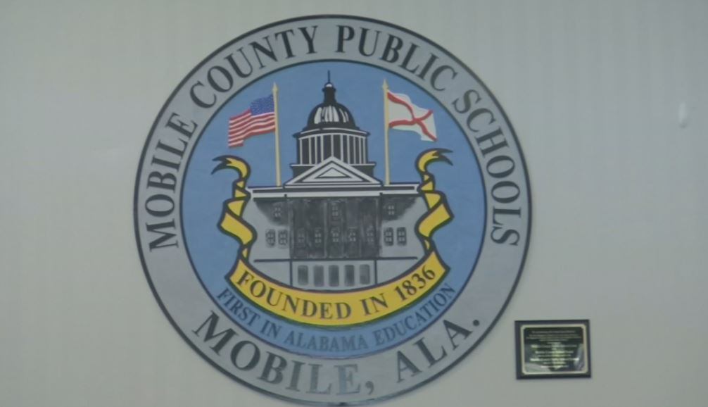 Classes begin Monday: message from Mobile County Public School System
