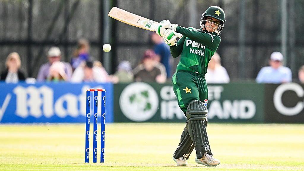 Ireland denied clean sweep by Pakistan in third T20