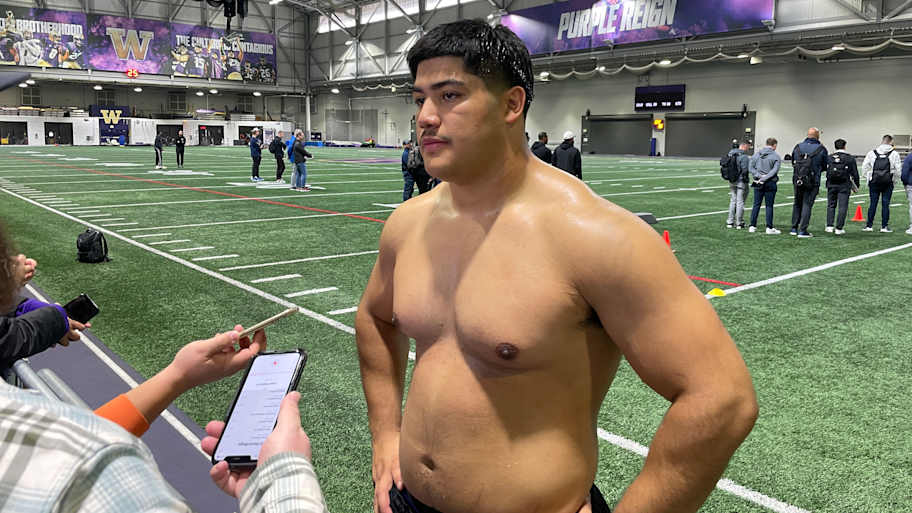 Sebastian Valdez Flexes Muscles in NFL Exhibition Debut