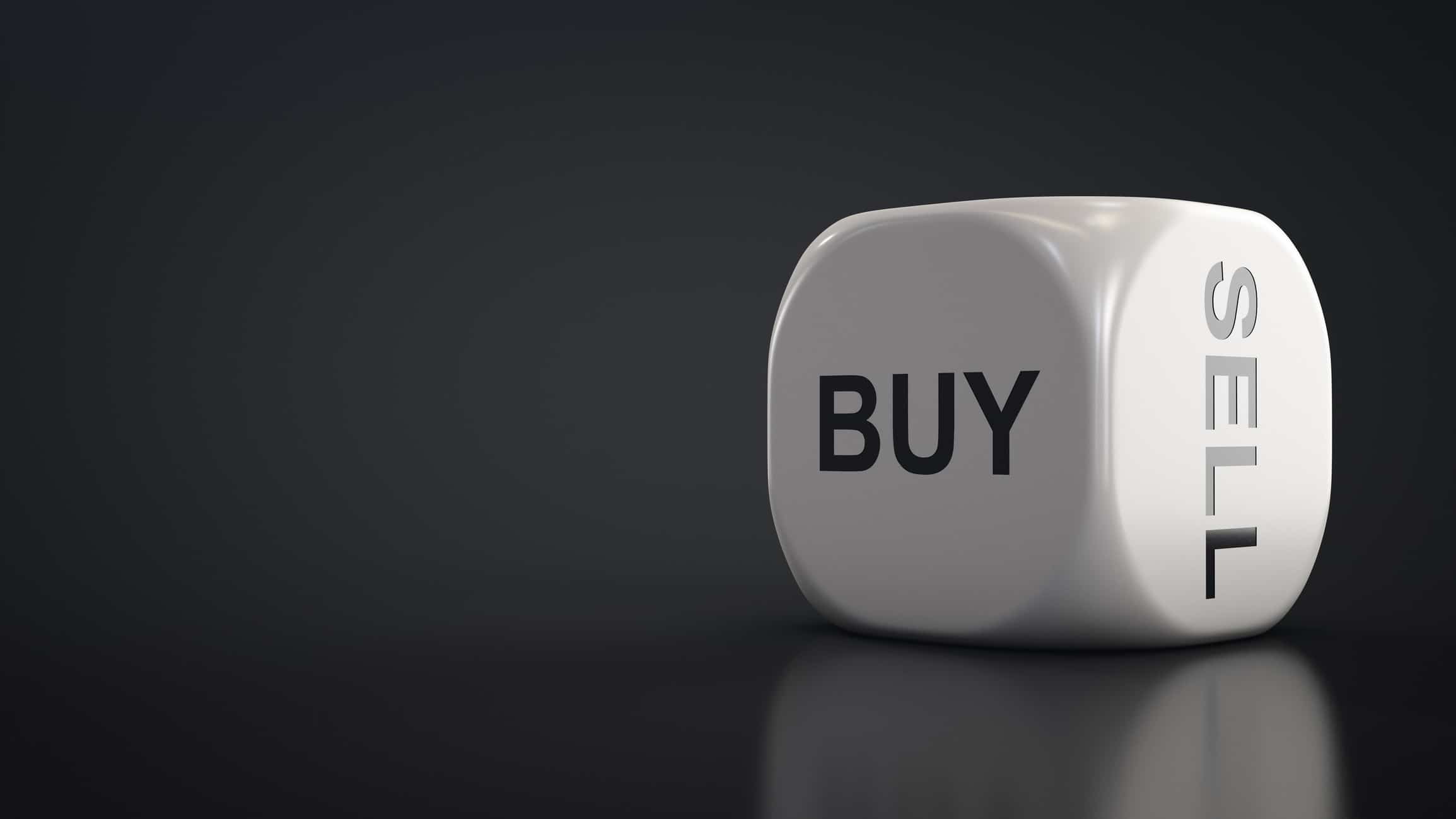 2 great ASX 300 shares to buy in August: experts