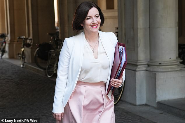 White working class pupils' low achievement is a 'national disgrace ...