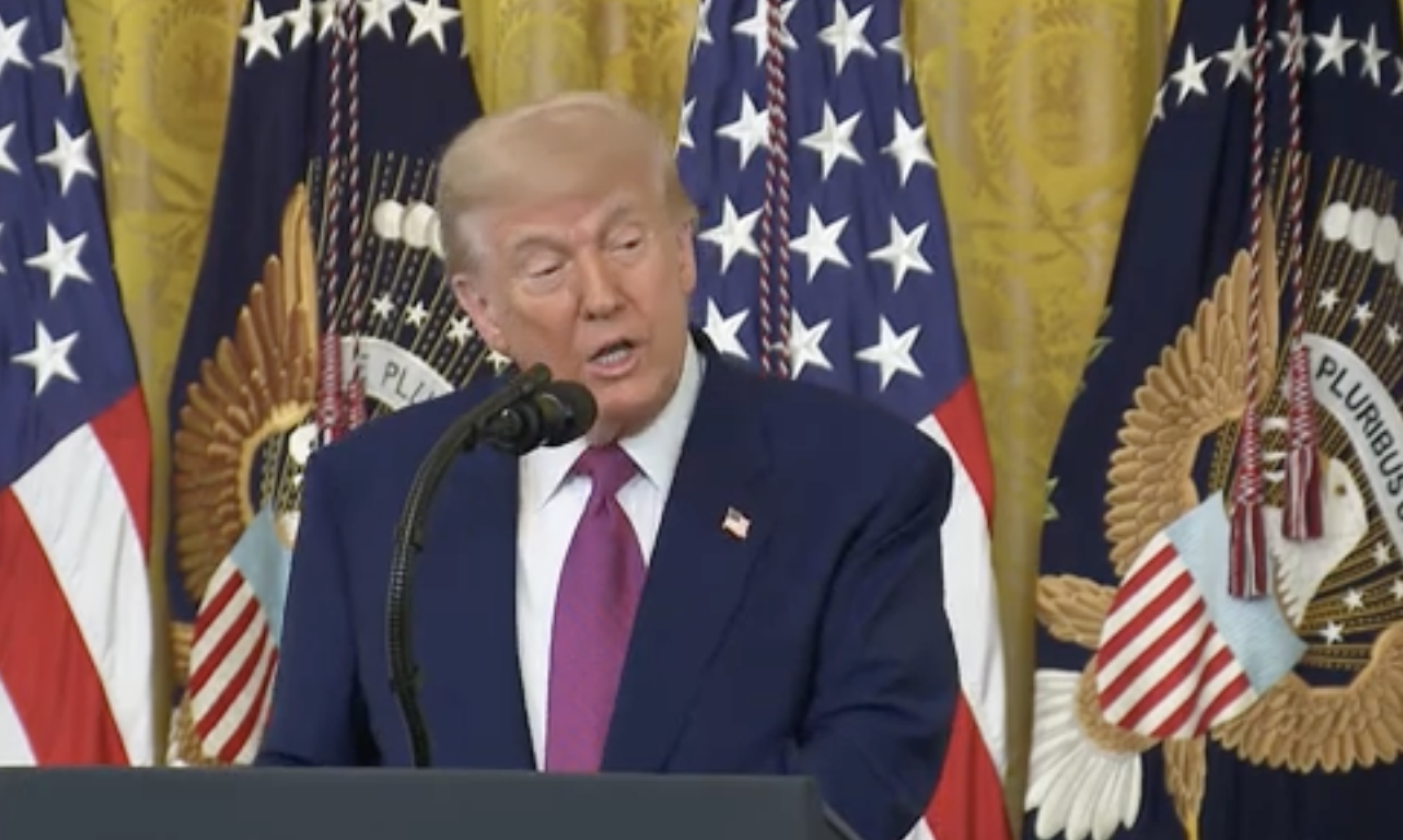 'Don't Fight Him': Trump Cheers On MAGA Henchman Markwayne Mullin With ...