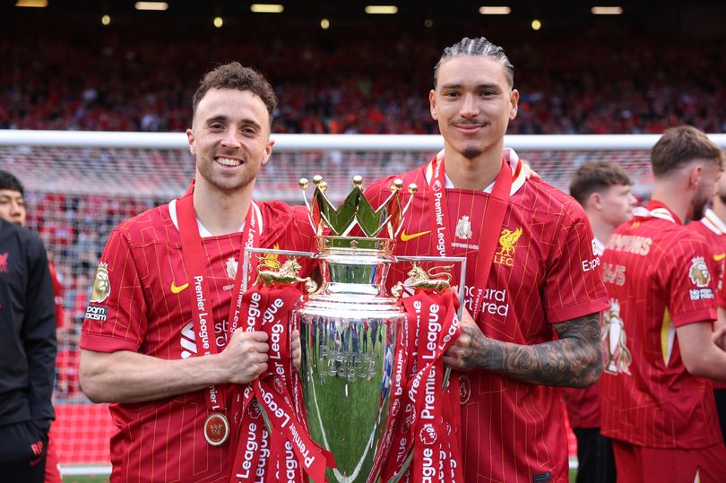 Darwin Nunez's heartbreaking tribute to Diogo Jota in Liverpool ...