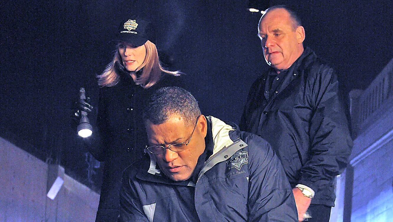 Les raisons du départ de Laurence Fishburne, alias Dr Raymond Langston ...