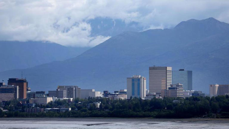 Radfahrer bei Unfall getötet – Mutmaßlicher Unfallverursacher ermittelt