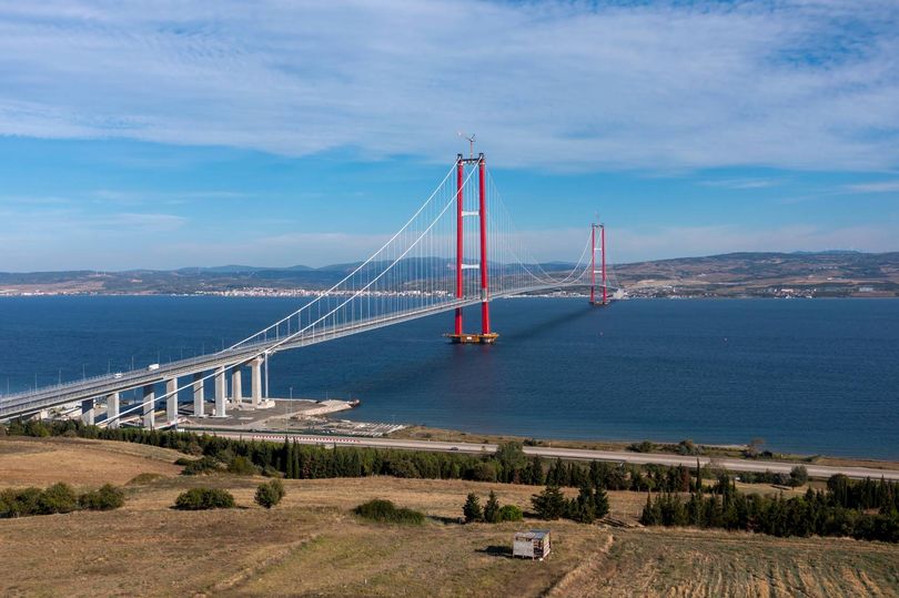 World's largest suspension bridge cost $2.9bn and links two continents ...