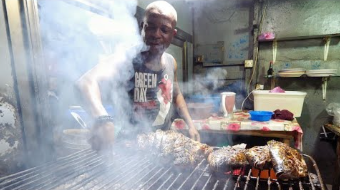 Traveling To West Africa!! Trying Ghanaian Street Food For The First ...