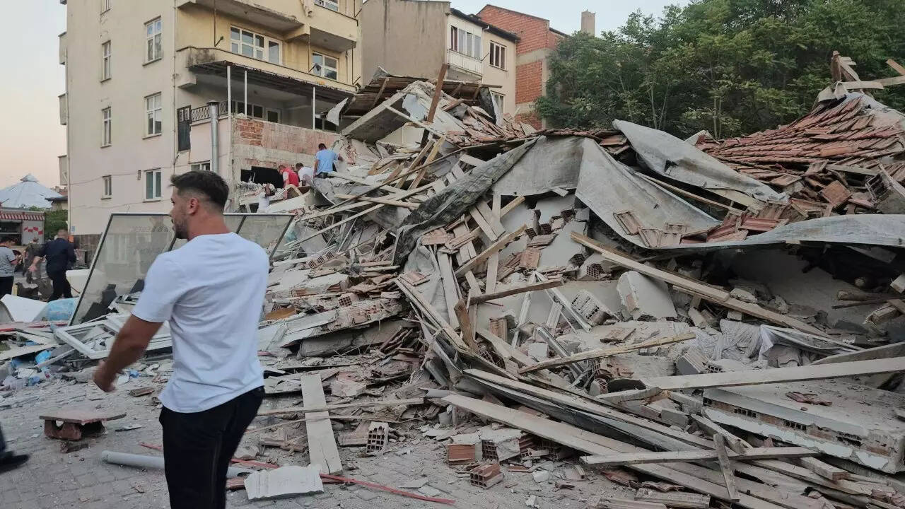 6.1 magnitude earthquake hits Western Turkey: How strong is it?