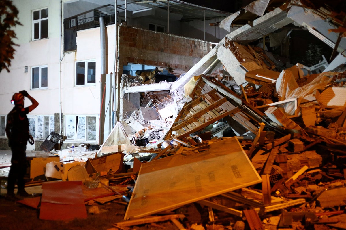 Woman dies after Turkey earthquake flattens over a dozen buildings