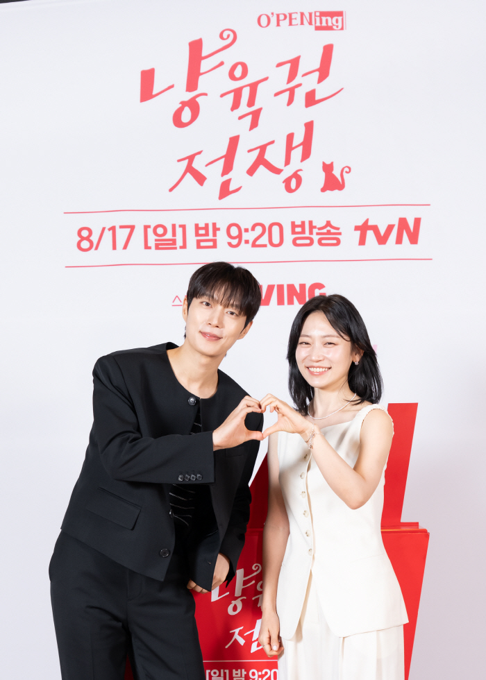 Meets Kim Seul-ki and Yoon Doo-joon of the Nyang Yukgwon War after 10 ...
