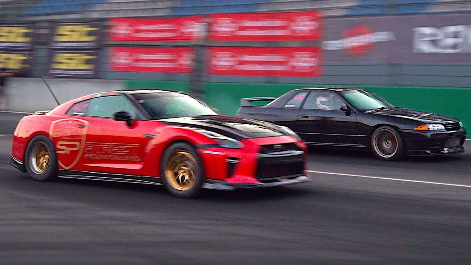 JDM Fahrzeuge im Drag Racing bei Reisbrennen mit GT R EVO Supra NSX R34 ...