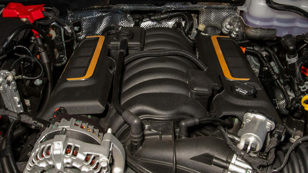470 HP, 470 lb-ft, and Not Going Anywhere—Jeep Doubles Down on Hemi Power