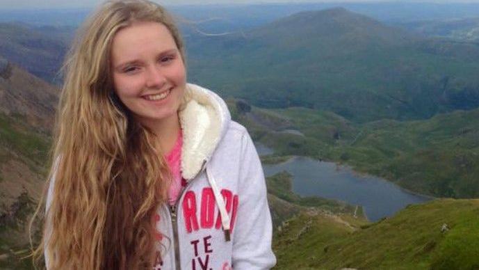 Plea for exam feedback change after girl's suicide