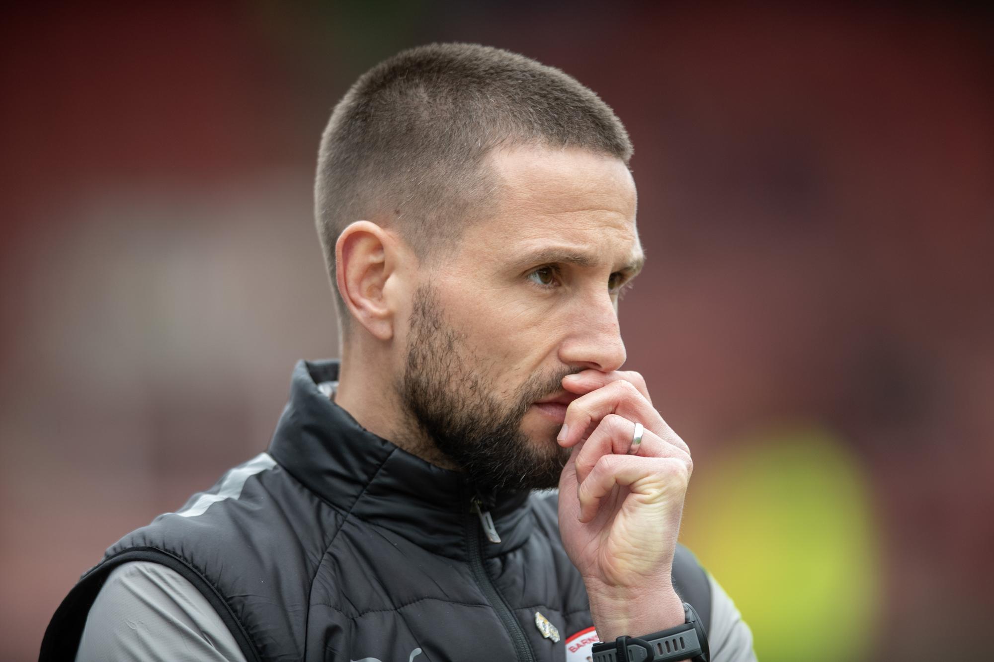 Barnsley boss Conor Hourihane on why he kept David McGoldrick on as ...