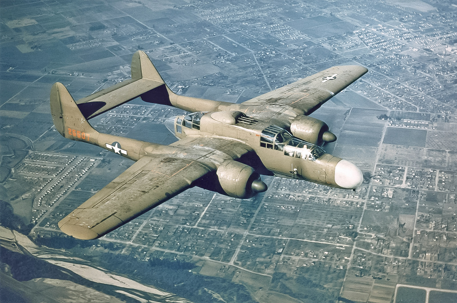 10 Largest Fighter Aircraft of the Second World War