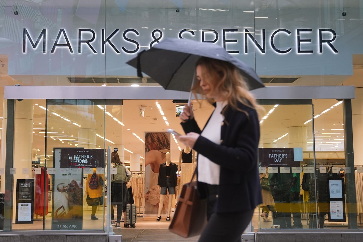 Marks & Spencer restores click and collect orders after hack