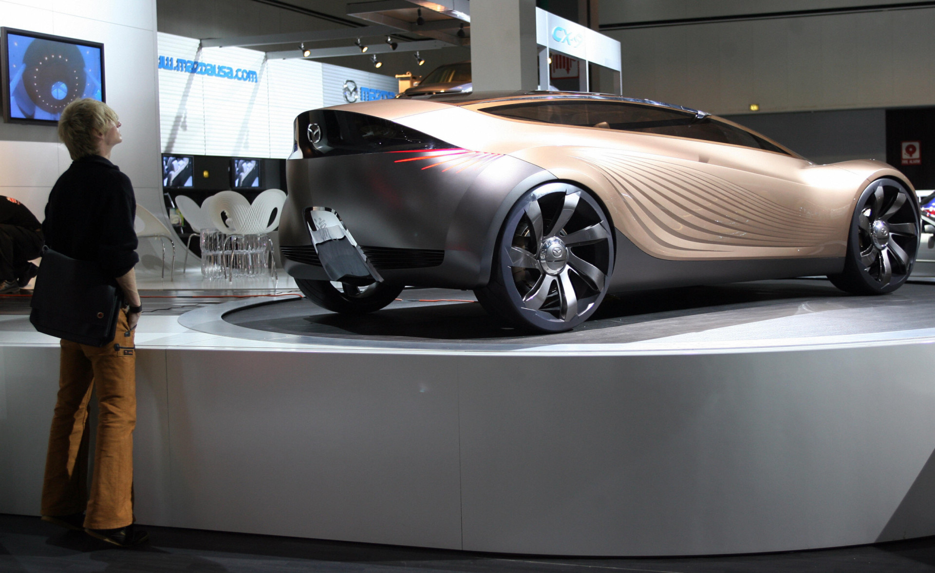 30 concept cars that never hit the mainstream