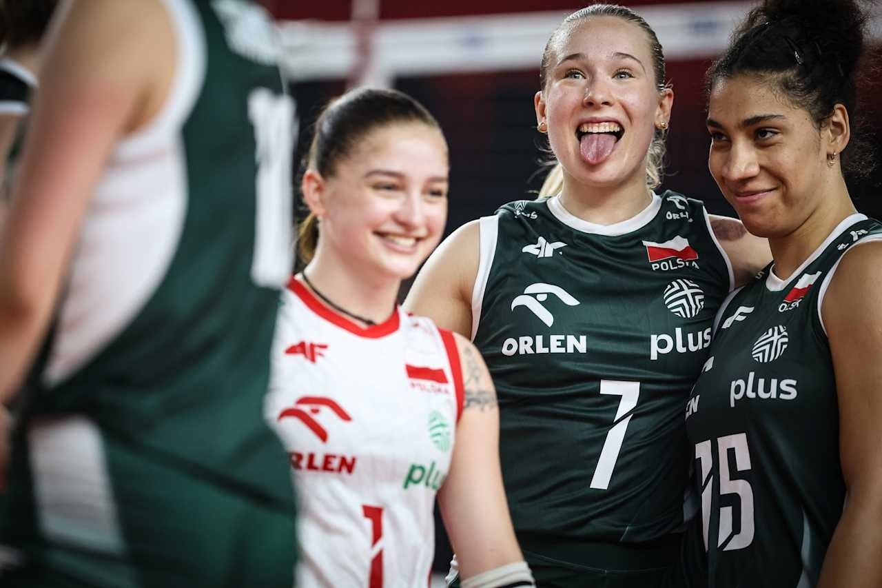 Demolka w trzecim secie, polskie siatkarki znowu triumfują. Rywalki ograne