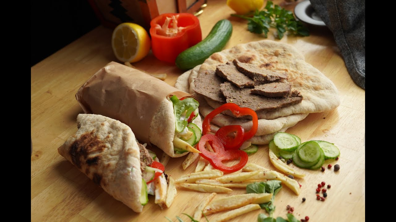 Step-by-Step Guide to Perfect Greek Gyro Sandwiches at Home